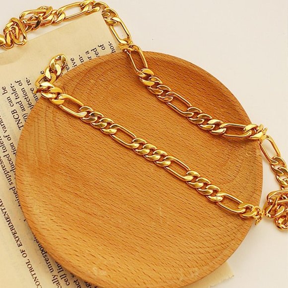 Boutique | Jewelry | 2 Womens 8k Gold Chain Link Necklace 20in Figaro ...